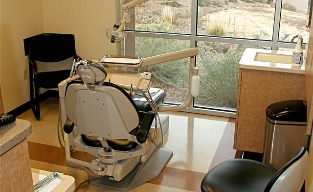 Tour the Office - Riverpoint Family Cosmetic and Implant Dentistry